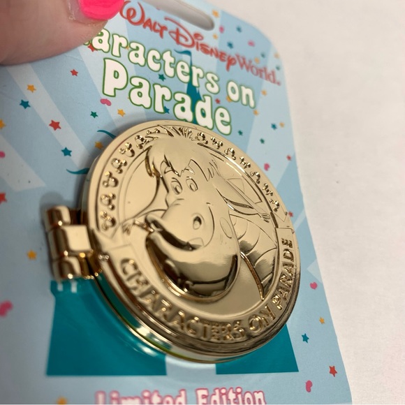 Disney | Accessories | Nwt Disney Dragon Pin Characters On Parade Pin ...